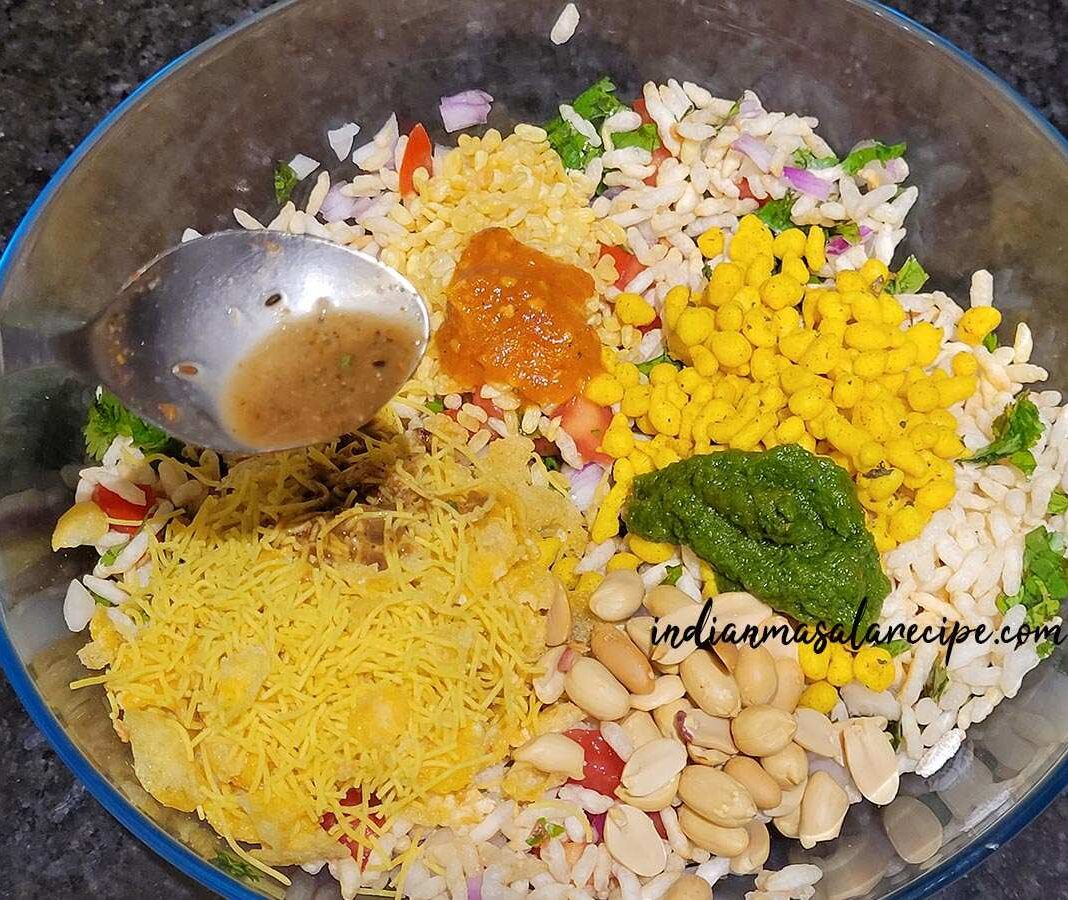 Bhel Puri Recipe | Bhel Puri Chaat Recipe | Bhel Recipe - Served by Deeksha